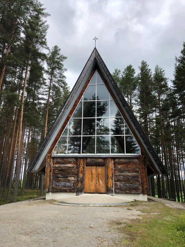 Learn The Basics Of A-Frame Homes